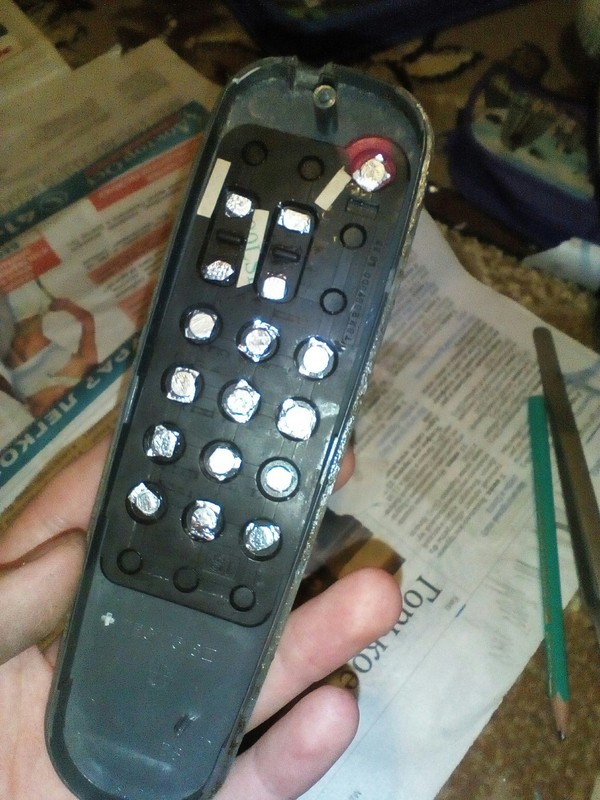 Пульт перестал переключать каналы на телевизоре | Пикабу