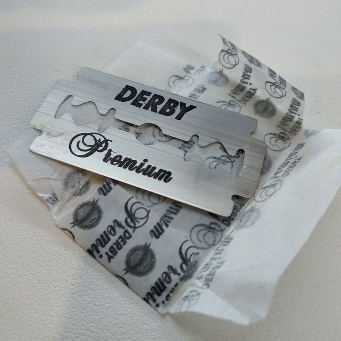 Лезвия для бритья DERBY Premium | Пикабу