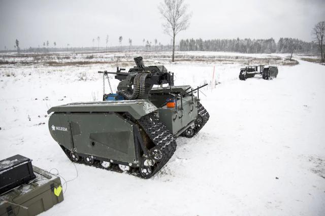 Эстонская компания показала стреляющего боевого робота | Пикабу