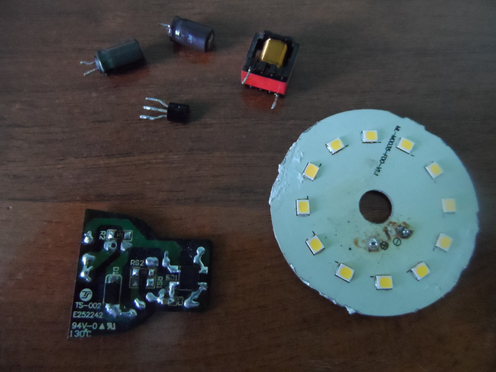 Лампа светодиодная окончание ремонта | Пикабу
